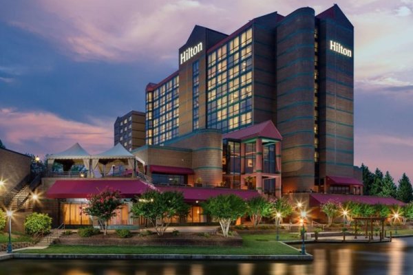Hilton Charlotte University Place, USA + recenzie | Dovolenka.SME.sk