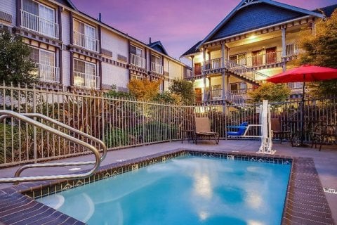 Best Western Plus Bayshore Inn, USA + recenzie | Dovolenka.SME.sk