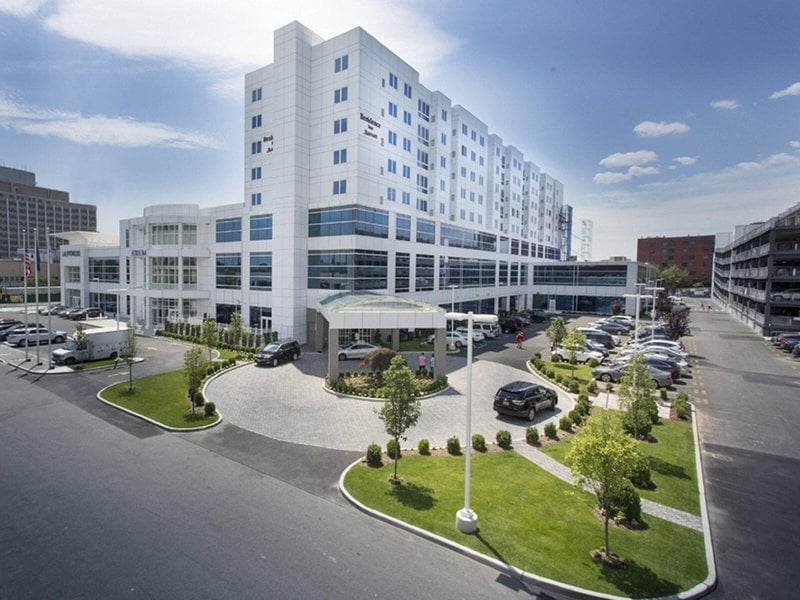 Residence Inn New York The Bronx at Metro Center Atrium, USA + recenzie ...